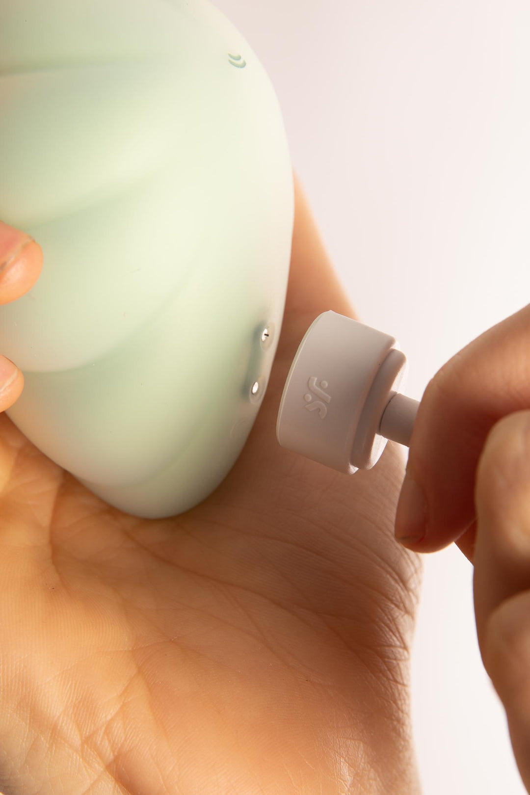 Satisfyer Cloud Dancer Stimolatore Clitorideo Verde – WOVO Store